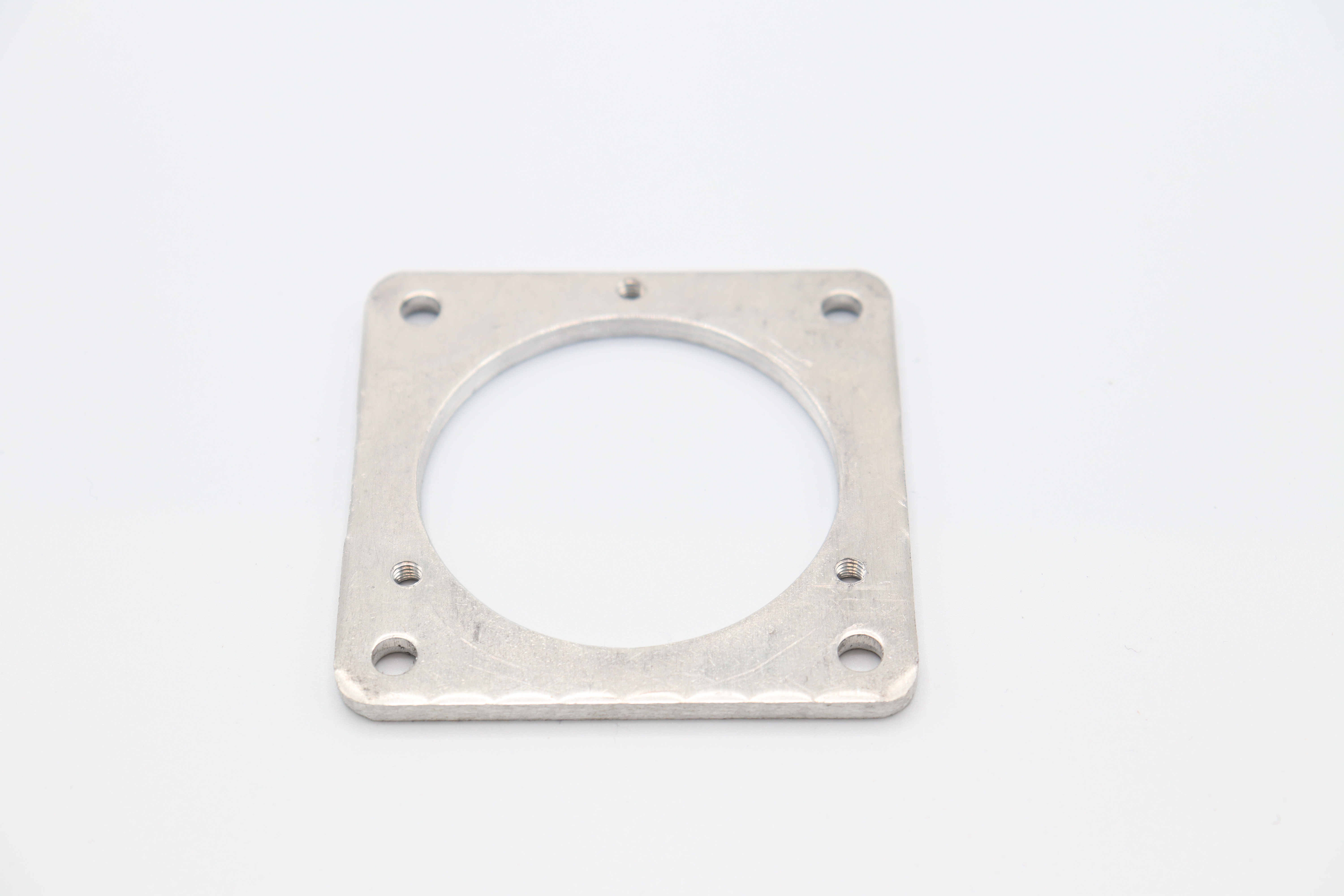 Assembling plate motor inlet